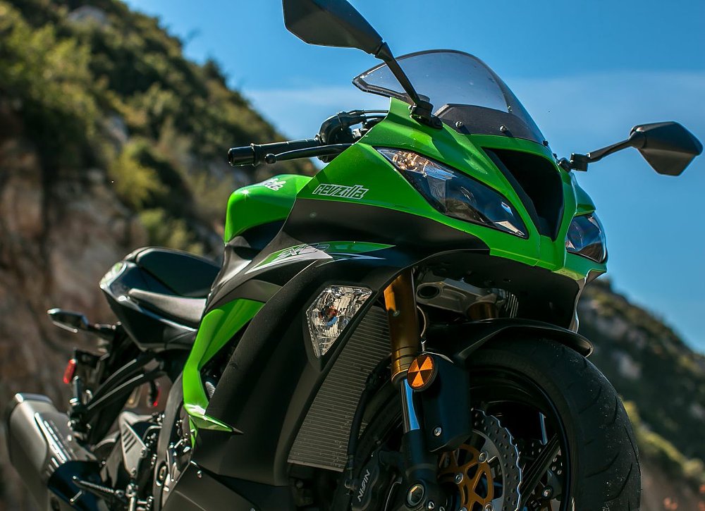 2014 Kawasaki ZX-6R ABS review - RevZilla