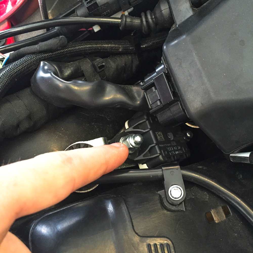 Testing Bosch's Motorcycle Stability Control - RevZilla