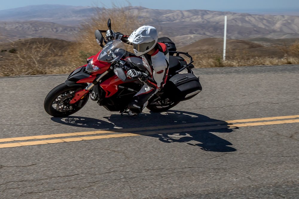 2015 Ducati Hyperstrada review - RevZilla