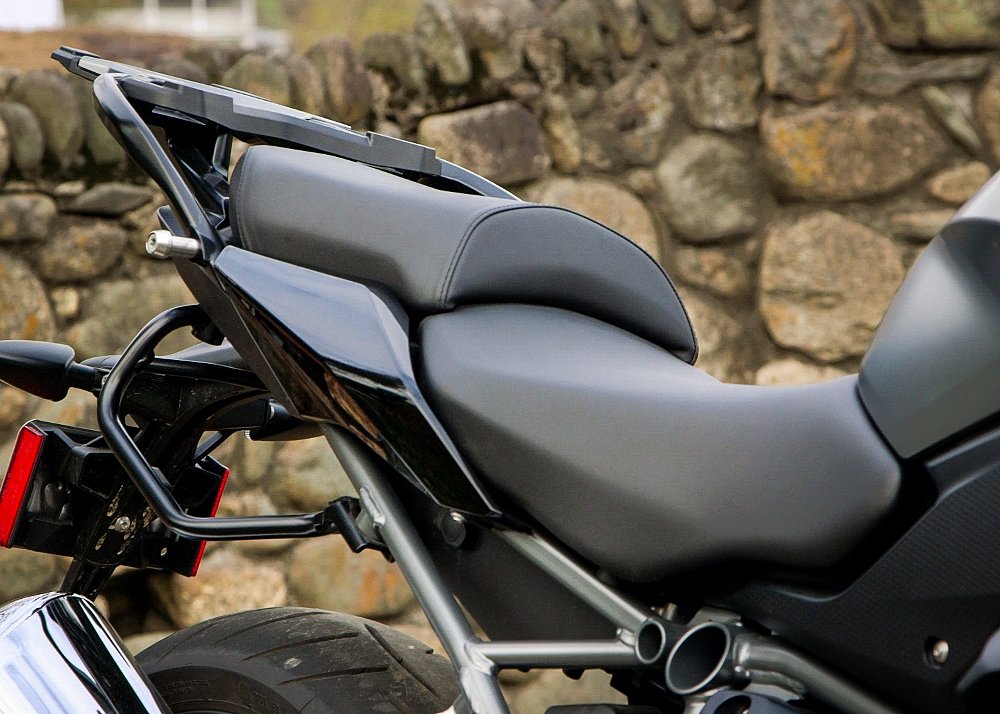 2016 BMW R 1200 RS review - RevZilla