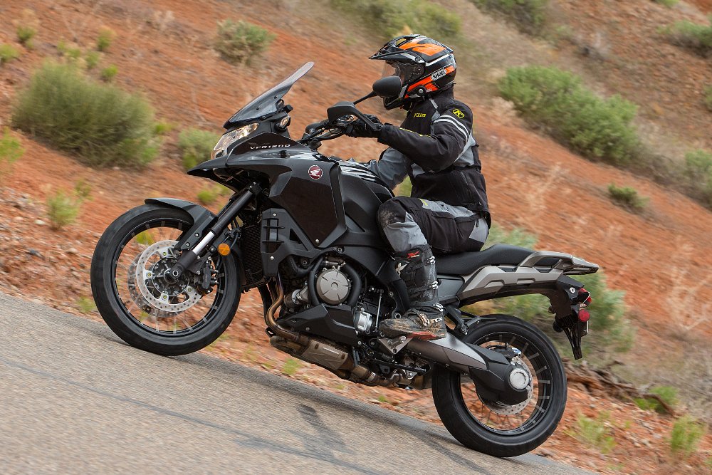 A quick ride on Honda's other adventure bike: The VFR1200X Crosstourer ...