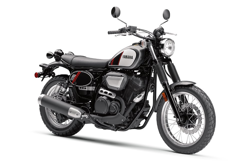 2017 Yamaha SCR950 - RevZilla