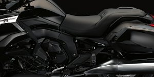 BMW K 1600 B review - RevZilla