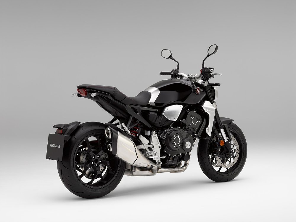 2018 Honda CB1000R first look - RevZilla