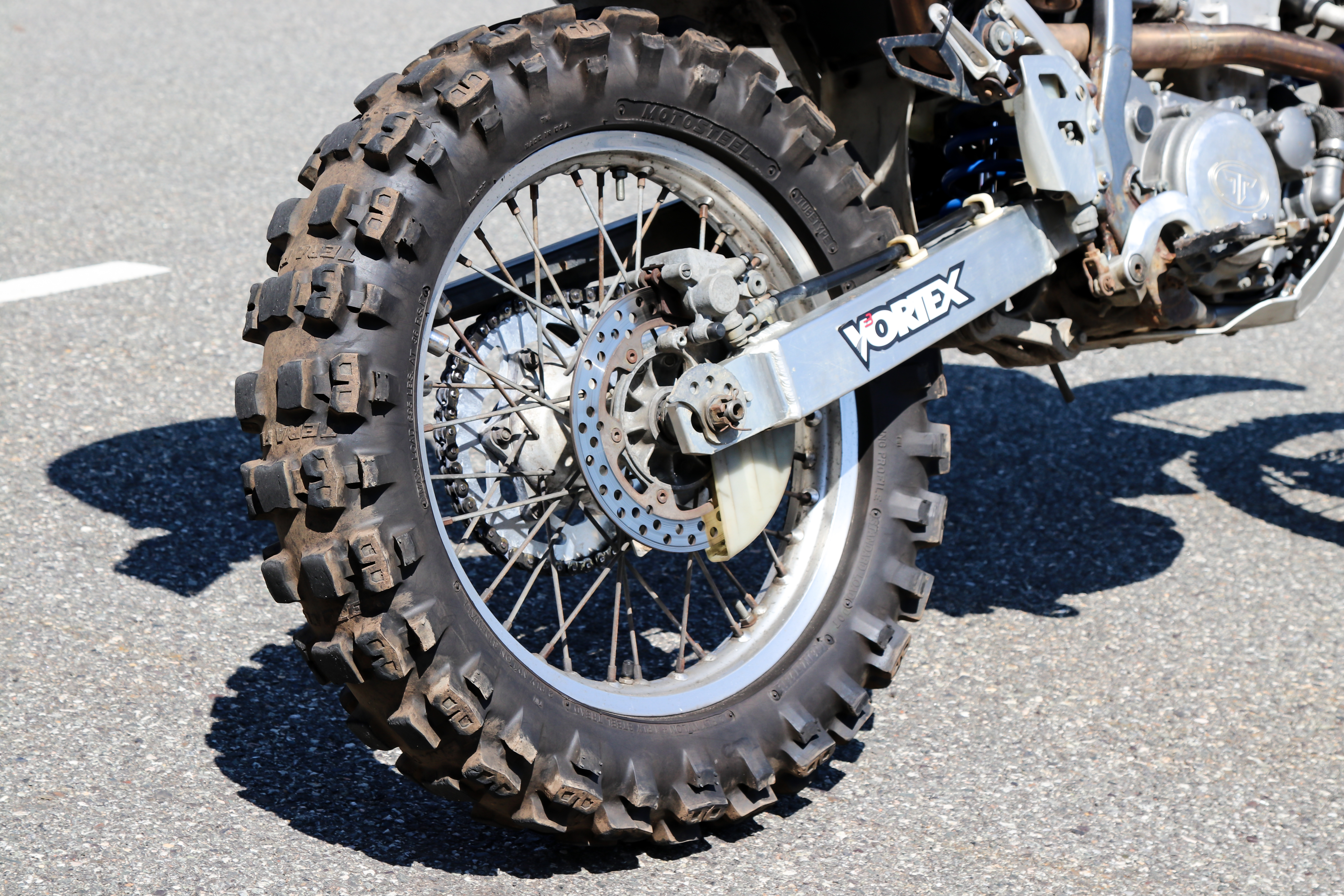 Chicken Strip Tire