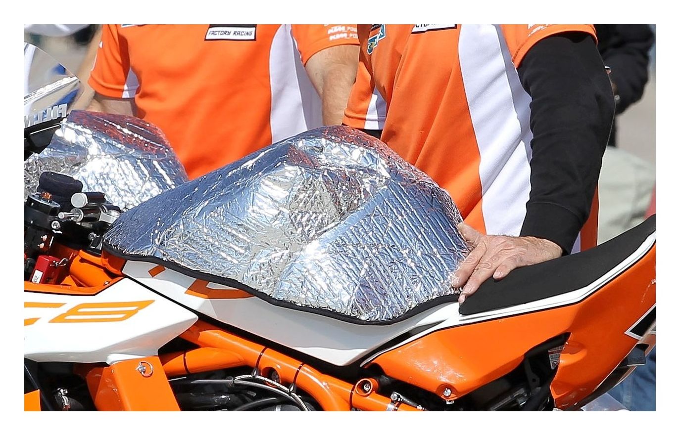 Chicken Hawk Racing Tank Cover - RevZilla