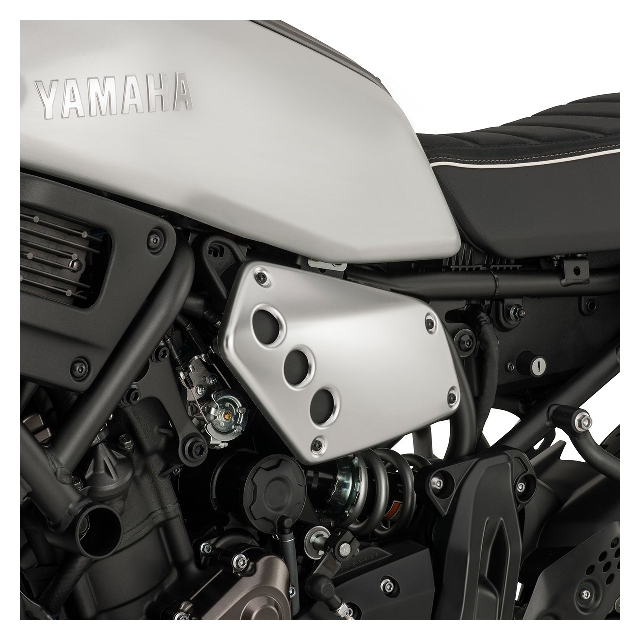 Yamaha Side Covers XSR700 2018-2025 | 10% ($13.50) Off! - RevZilla