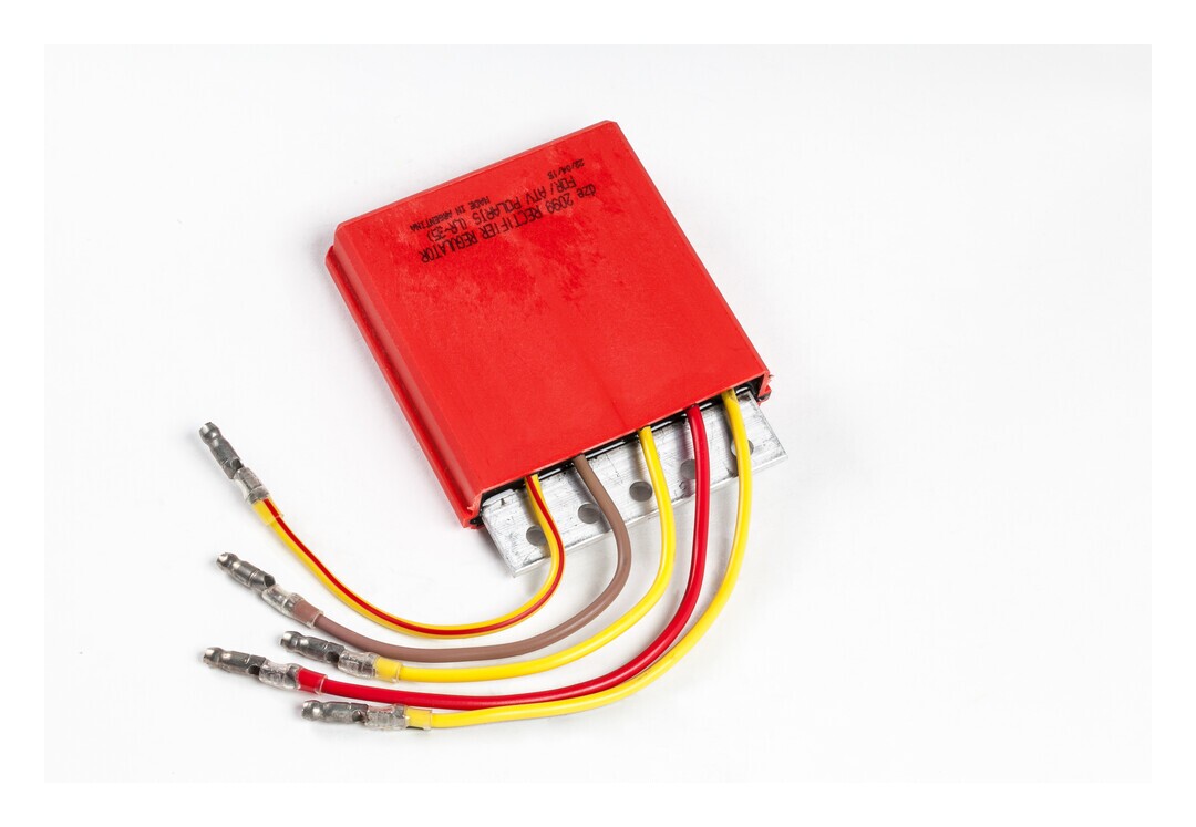 Rick's Motorsport Electrics Regulator / Rectifier Polaris 2000-2002 ...