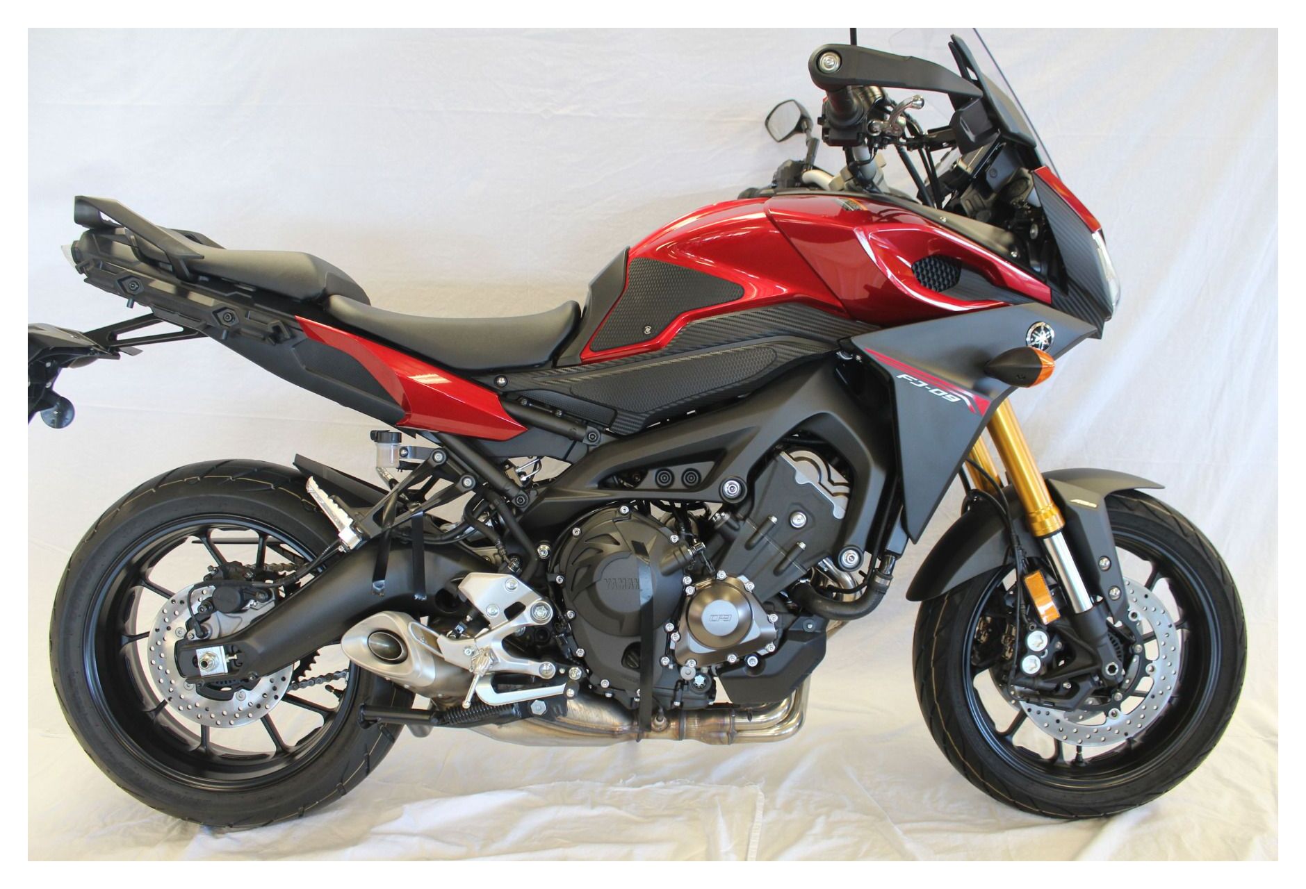 TechSpec XL2 Tank Pads Yamaha FJ-09 2015-2017 - RevZilla