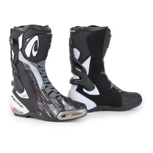 Forma Boots | Motorcycle Boots For MX & Adventure - RevZilla