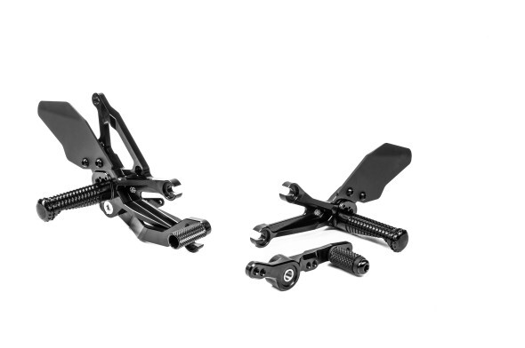 Gilles Tooling FXR Rearsets Yamaha R7 2021-2025 - RevZilla