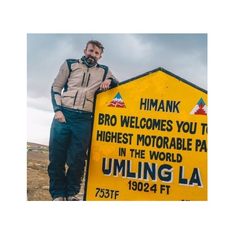 Sedici Garda WP Jacket - Sand/Black | 40% ($100.00) Off! - RevZilla