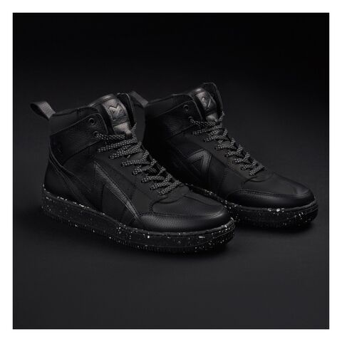 Pando Moto - RevZilla