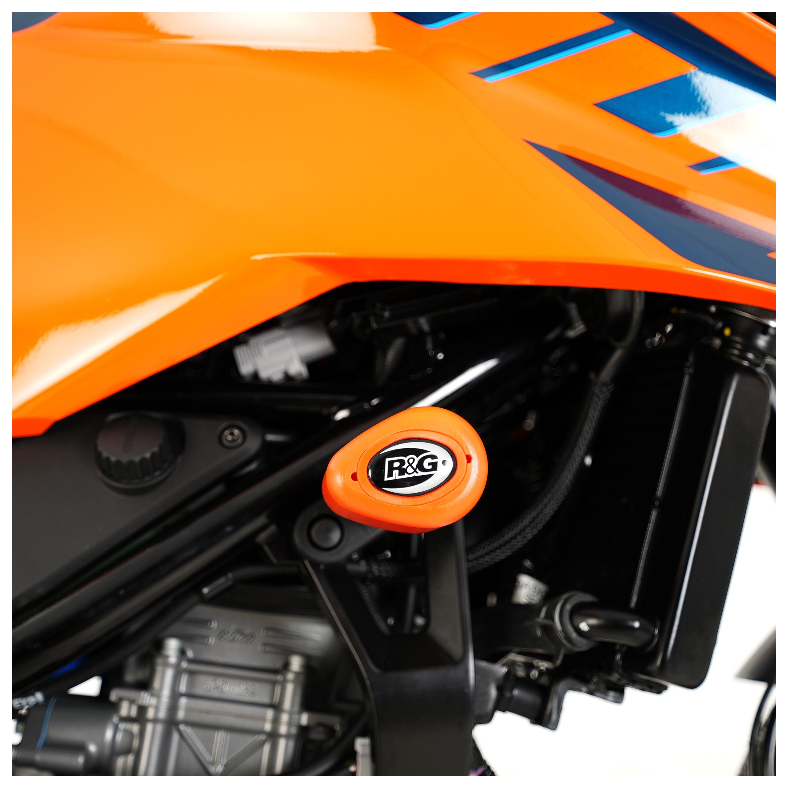 Ktm Duke 390 KTM Duke Frame Sliders (Gen 3) - Crash Protection For 125 ...