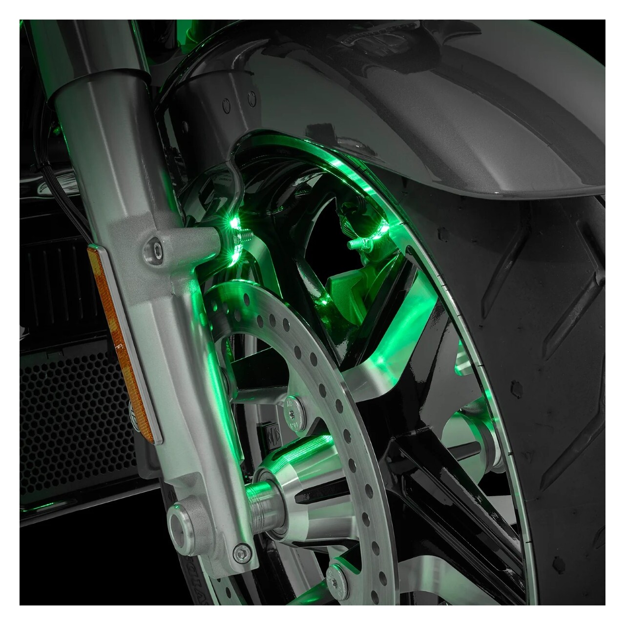 Ciro Shock & Awe 3.0 Fork Mounted Illuminators For Harley Touring 2000 ...